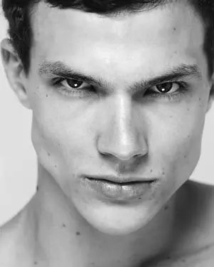 Hjoed yn Boys: Dominic Carisch fan Storm Models 1014_2