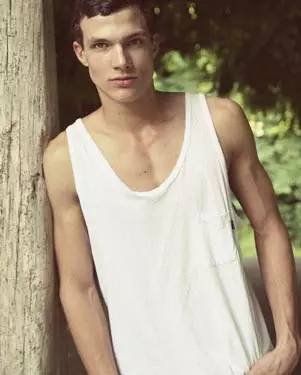 Hjoed yn Boys: Dominic Carisch fan Storm Models 1014_3