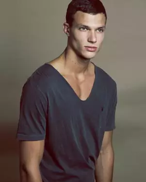 Hjoed yn Boys: Dominic Carisch fan Storm Models 1014_8