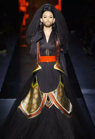 Rishikimi i pistës së modës së lartë të Jean Paul Gaultier Vjeshtë 2014