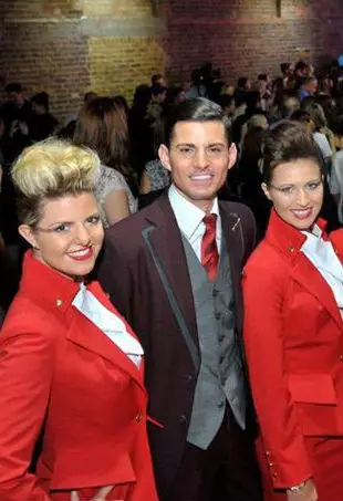 Vivienne Westwood estrena els uniformes Virgin Atlantic