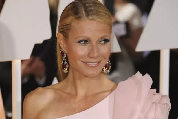 Gwyneth Paltrow Oscars 2015 k'hapete e khubelu