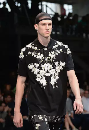 Givenchy Mens Guga 2015 Bandhiga Runway-ga oo ay ku jiraan Do-Rags