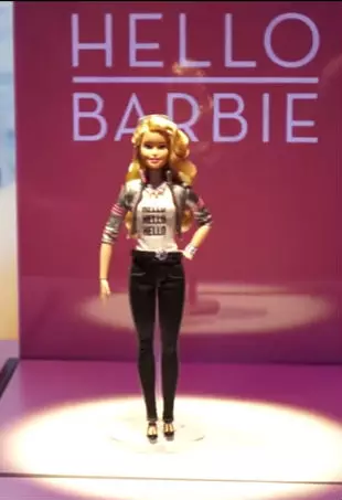 Imní Príobháideachta nua ‘Eavesdropping’ Talking Barbie Sparks