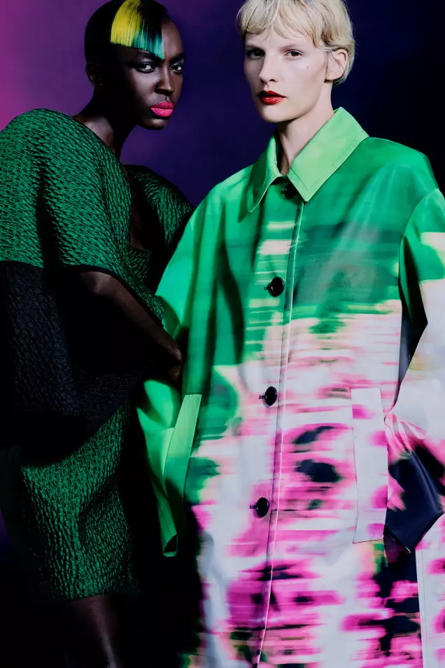 HIT: Dries Van Noten