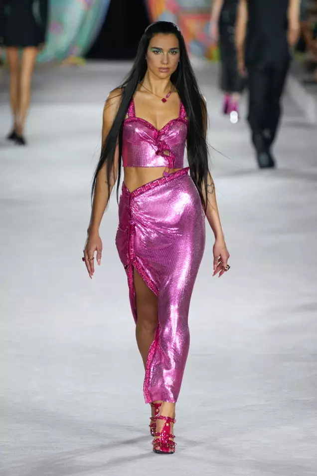 GOSPOĐICA: Versace