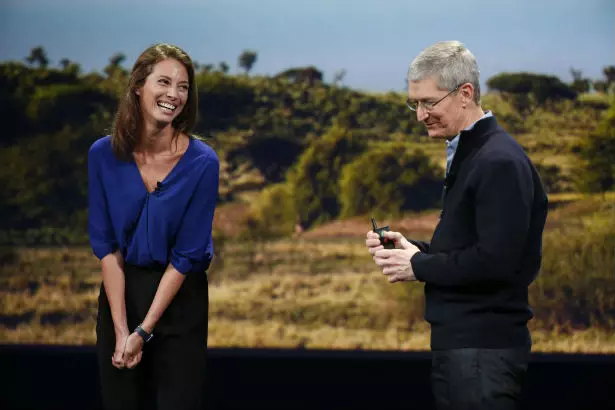 Apple Watch Christy Turlington