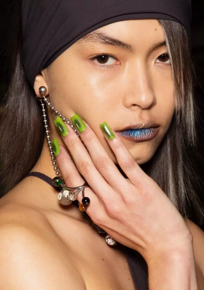 Spring 2022 Manicures út Londen, Milaan en Parys 154_6