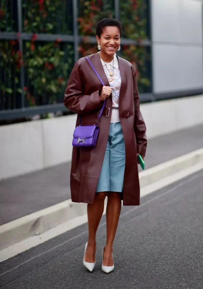 Street Style: Parížsky týždeň módy na jar 2022 157_71