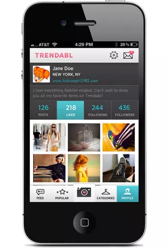 Trendabl, Fashion's Newest App: Yakavharwa Set naJulie Bensman
