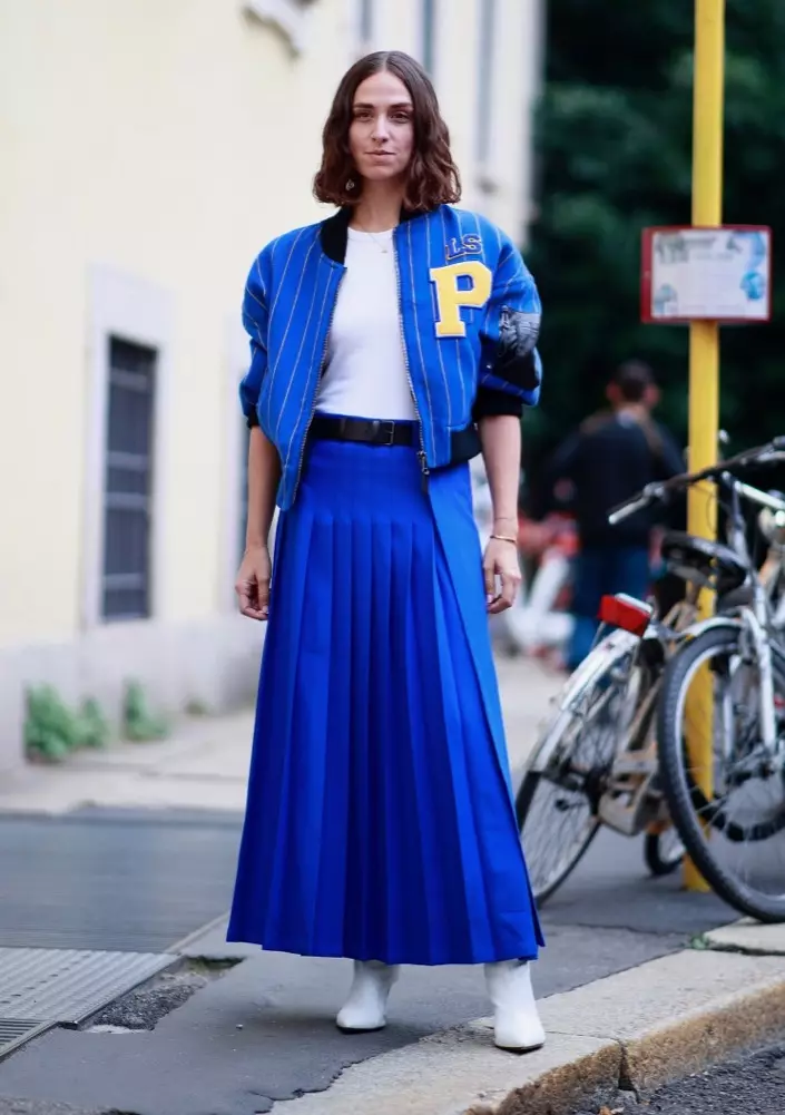 Street Style: Milan Fashion Week Prentan 2022 172_63