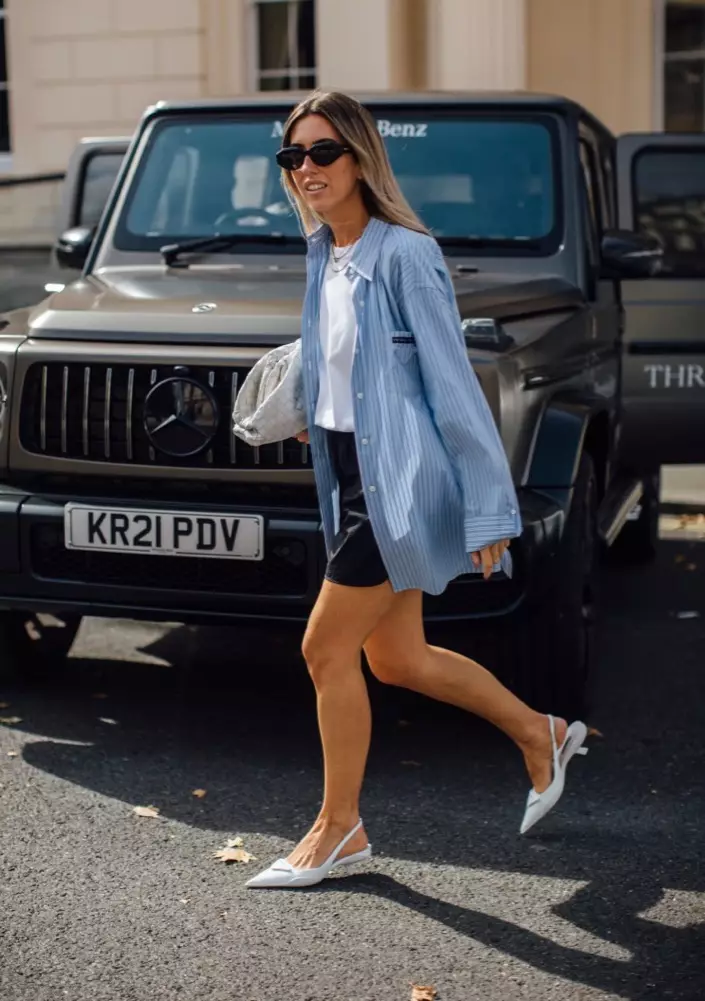 Street Styl: London Fashion Week jaro 2022 184_55