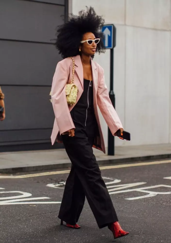 Street Style: London Fashion Week våren 2022 184_57