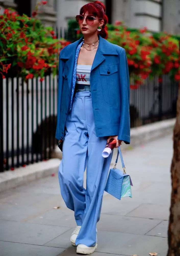 Street Style: London Fashion Week våren 2022 184_64