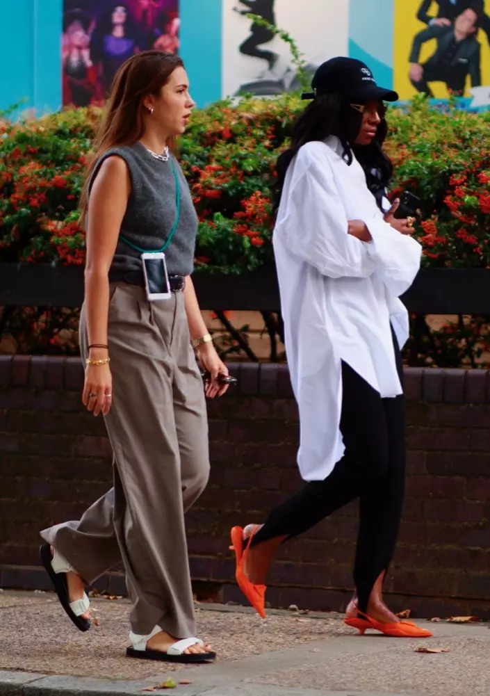 Street Style: London Fashion Week, jar 2022 184_68