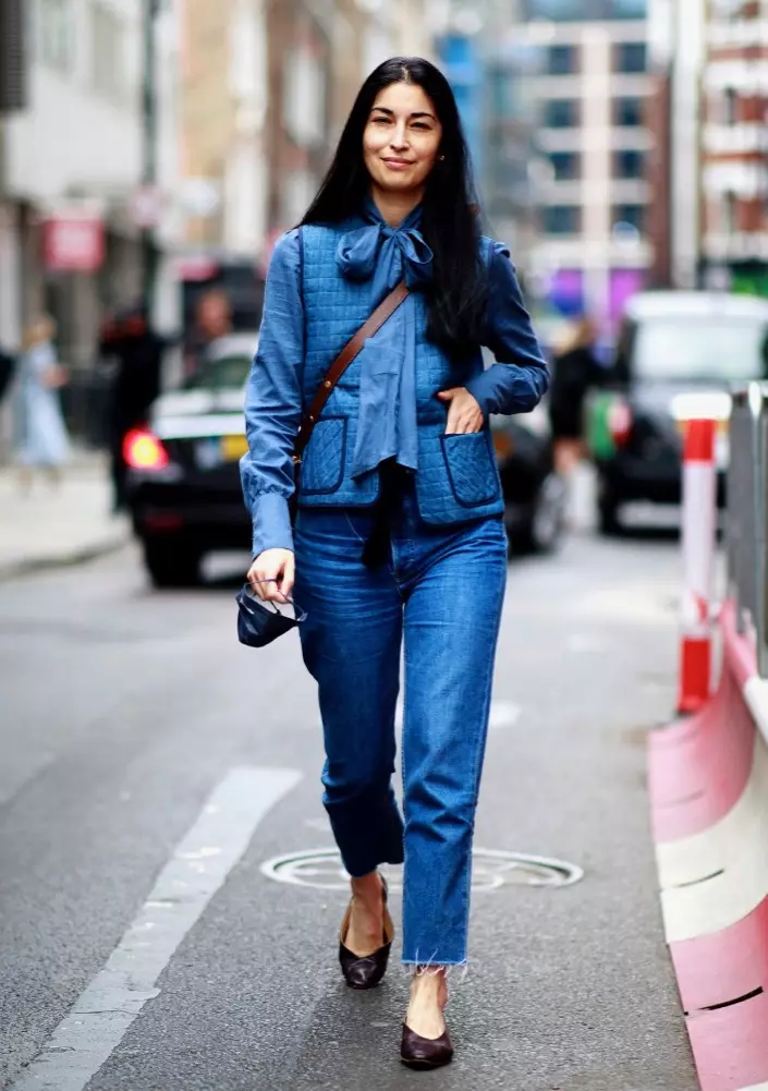 Street Style: London Fashion Week 2022ko udaberria 184_9