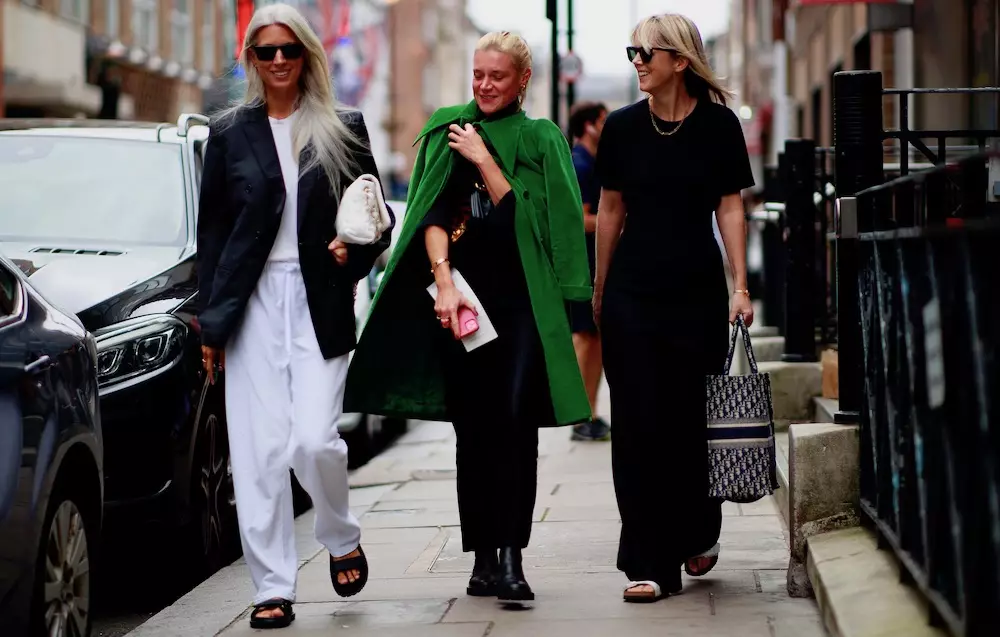 Street Style: London Fashion Week, jar 2022 184_90