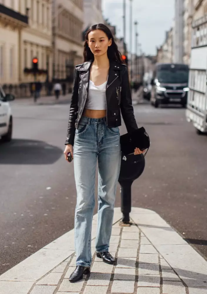 Street Style: Săptămâna modei din Londra, primăvara 2022 184_97