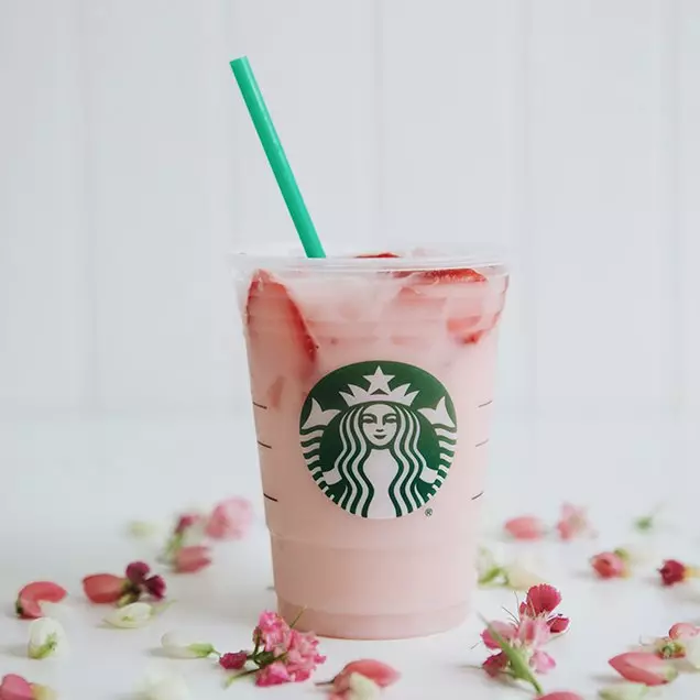 Bebida rosa de Starbucks; Imagen: Starbucks