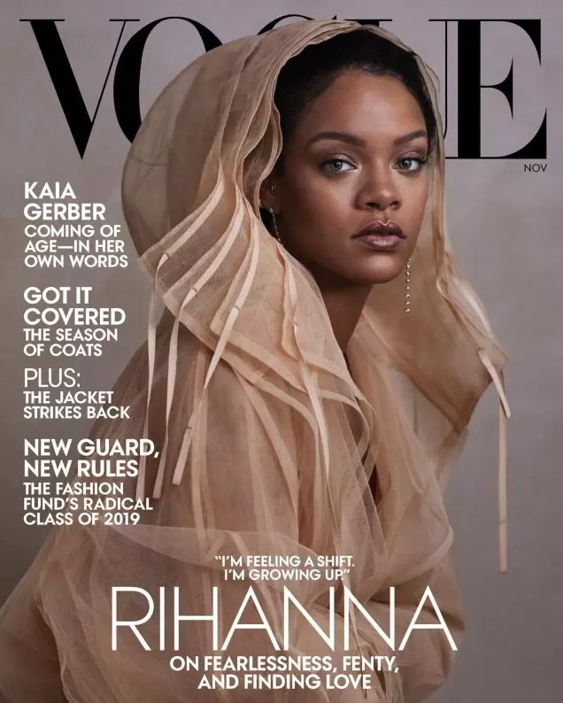 美国时尚 2019 年 11 月：伊桑·詹姆斯·格林 (Ethan James Green) 的蕾哈娜 (Rihanna)