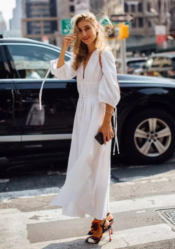 Gaya Jalanan: New York Fashion Week Spring 2022 194_14