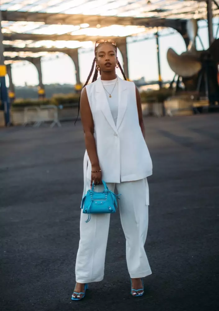 Street Style: New York Fashion Week maitiid 2022 194_25