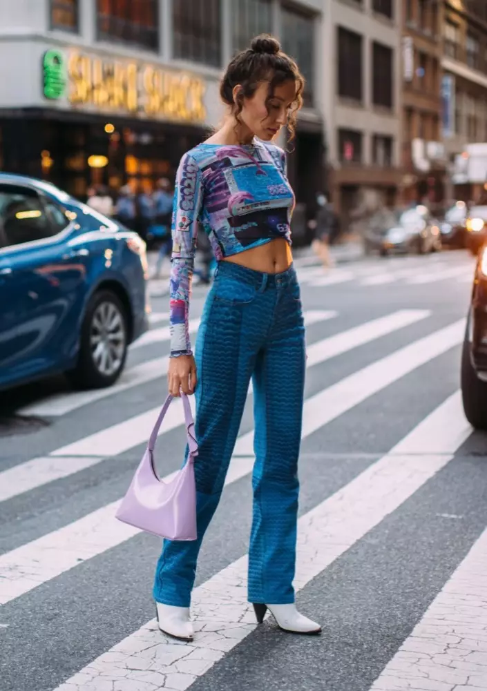 Уличен стил: Модна недела во Њујорк, пролет 2022 година 194_30