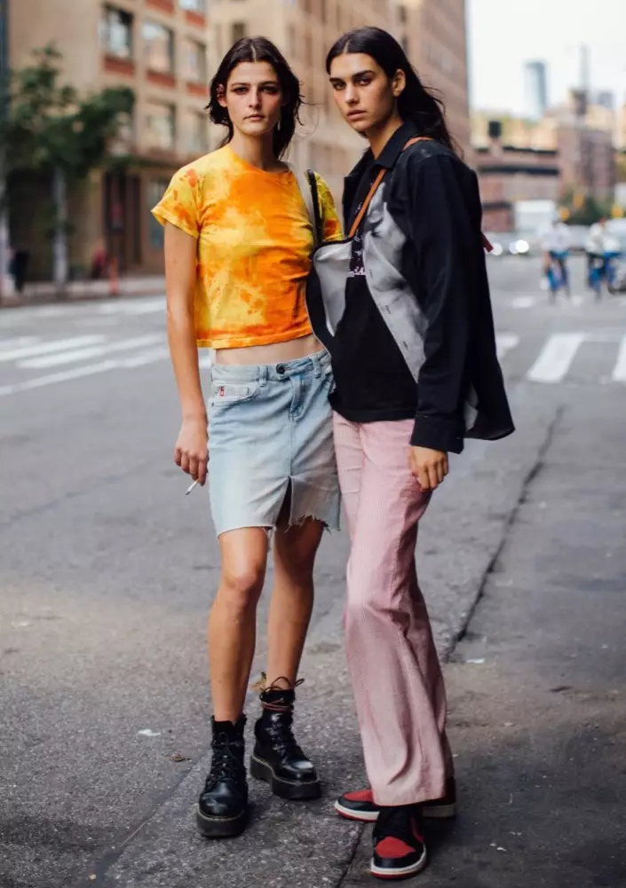 Streetstyle: New York Fashion Week Frühjahr 2022 194_39