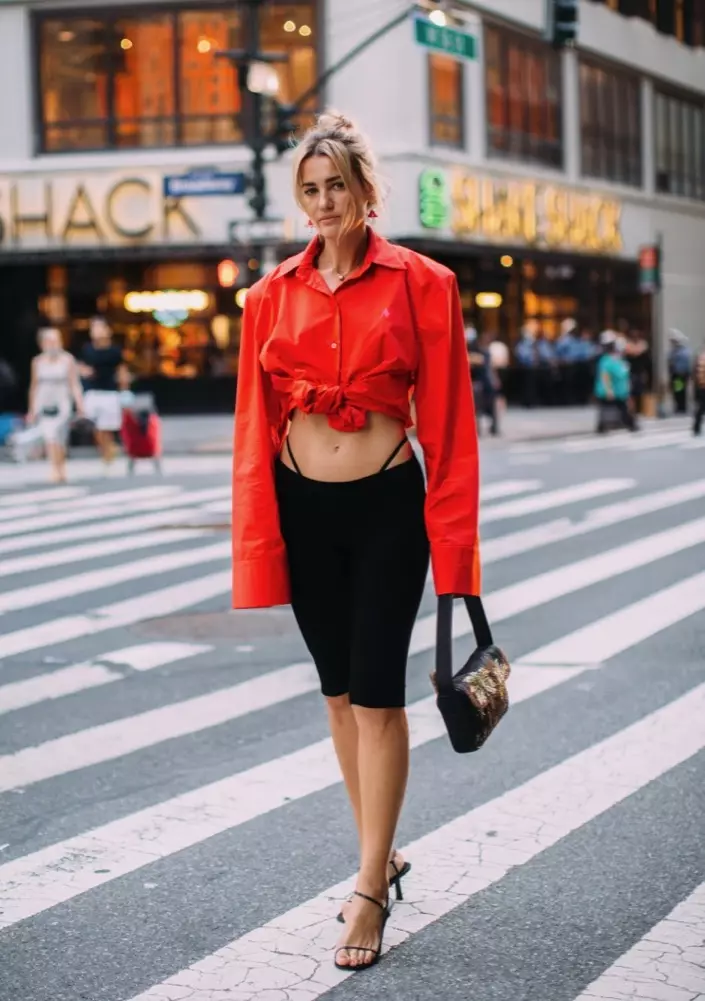 Street Style: Седмица на модата в Ню Йорк пролет 2022 194_5
