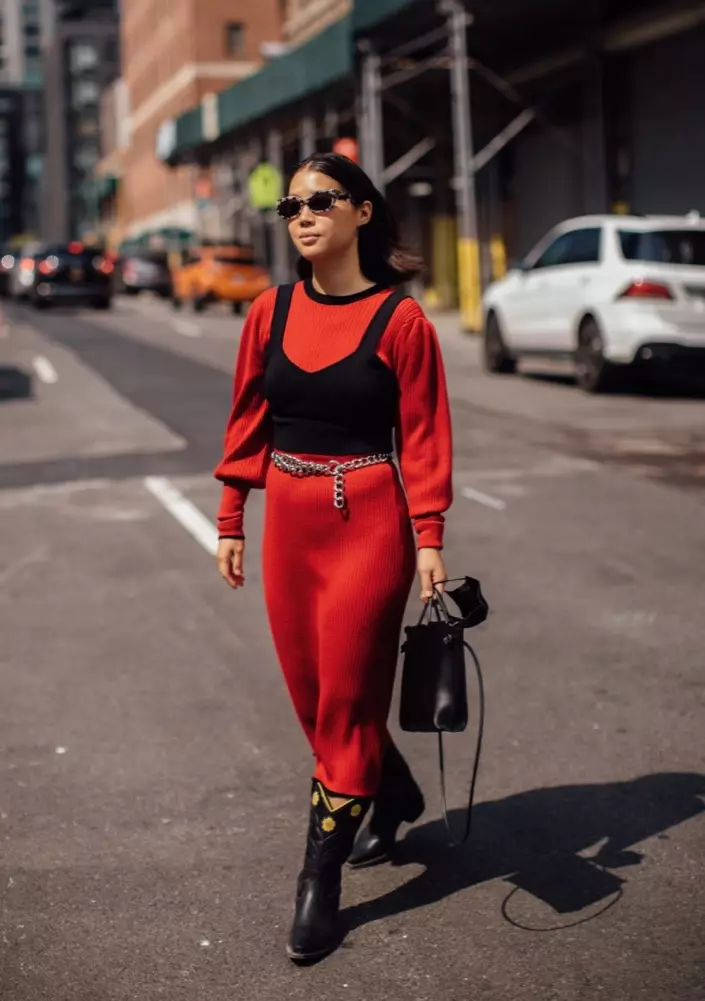 Street Style: Săptămâna modei din New York, primăvara 2022 194_70