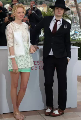 Skříň Lily Coleové v Cannes