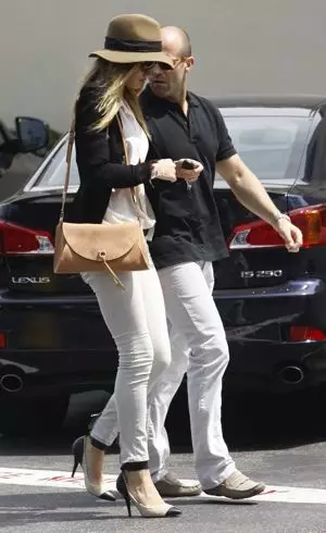 Rosie Huntington-Whiteley ak Jason Statham ap manje midi ansanm Los Angeles avril 2011