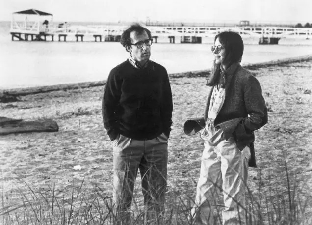 Woody Allen y Diane Keaton en el set de