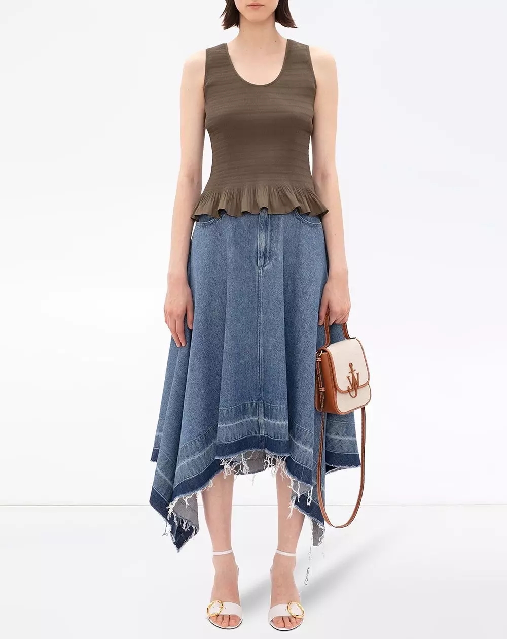 Skirts Denim ຕົກເປັນມູນຄ່າການຄ້າທັງຫມົດໃນ jeans ຂອງທ່ານສໍາລັບ 2285_9