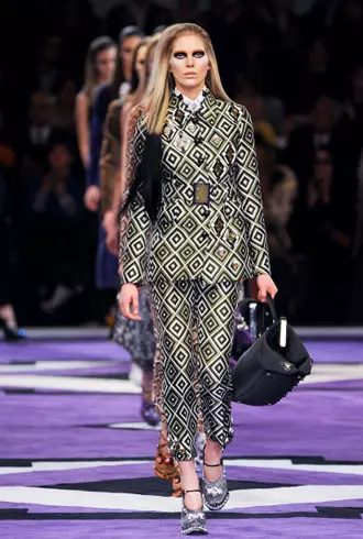 Prada Hierscht 2012 Runway Kritik 236534_1