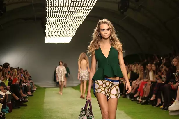 Лондон сән апталығы SS14 - бірегей Topshop