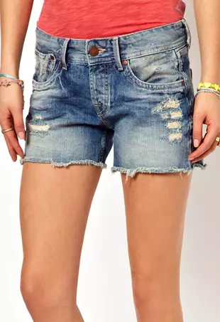 DIY: Nola egin Cutoff Denim Shorts