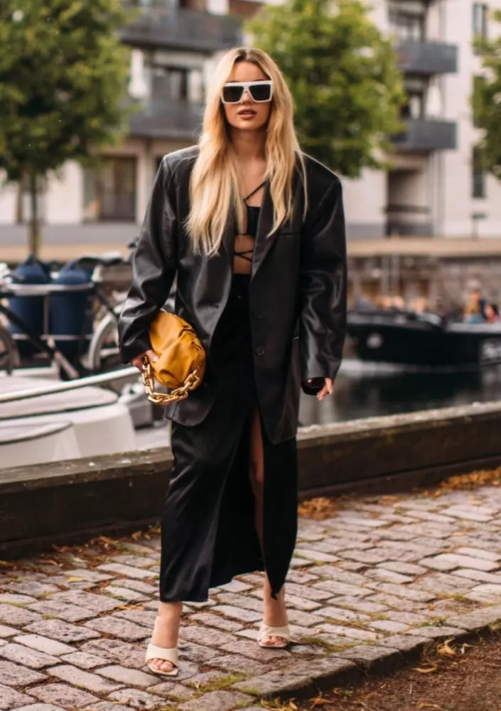 Street Style: Týždeň módy v Kodani, jar 2022 277_66