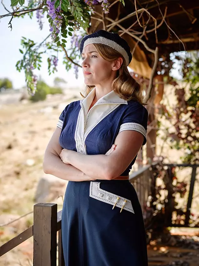 Evadați în „The Dressmaker”: 10 costume couture uimitoare din film 290675_4