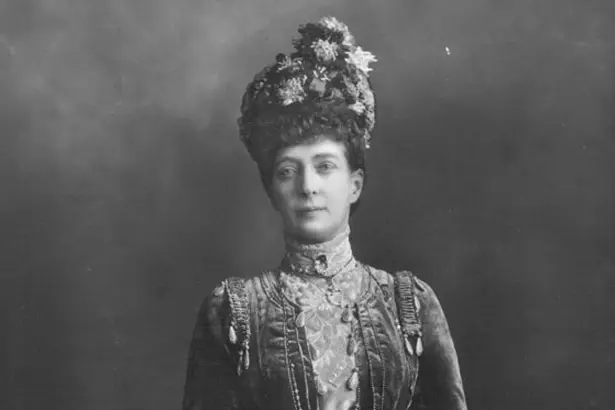 Kraliçe Alexandra
