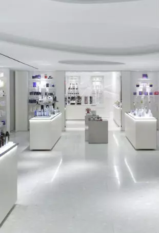 Barneys New York otwiera nowe salon piękności