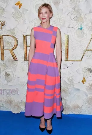 Celebs Cate Blanchett සමඟ 'Cinderella' Sydney Premiere සඳහා එක් වෙති