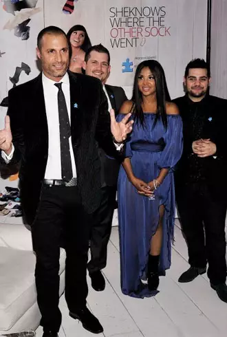 SheKnows.com for Autism Speaks Launch: Nigel Barker, Toni Braxton und Michael Costello machen fröhlich