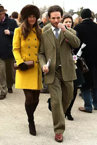 Pezani Pippa Middleton's Race Day Look