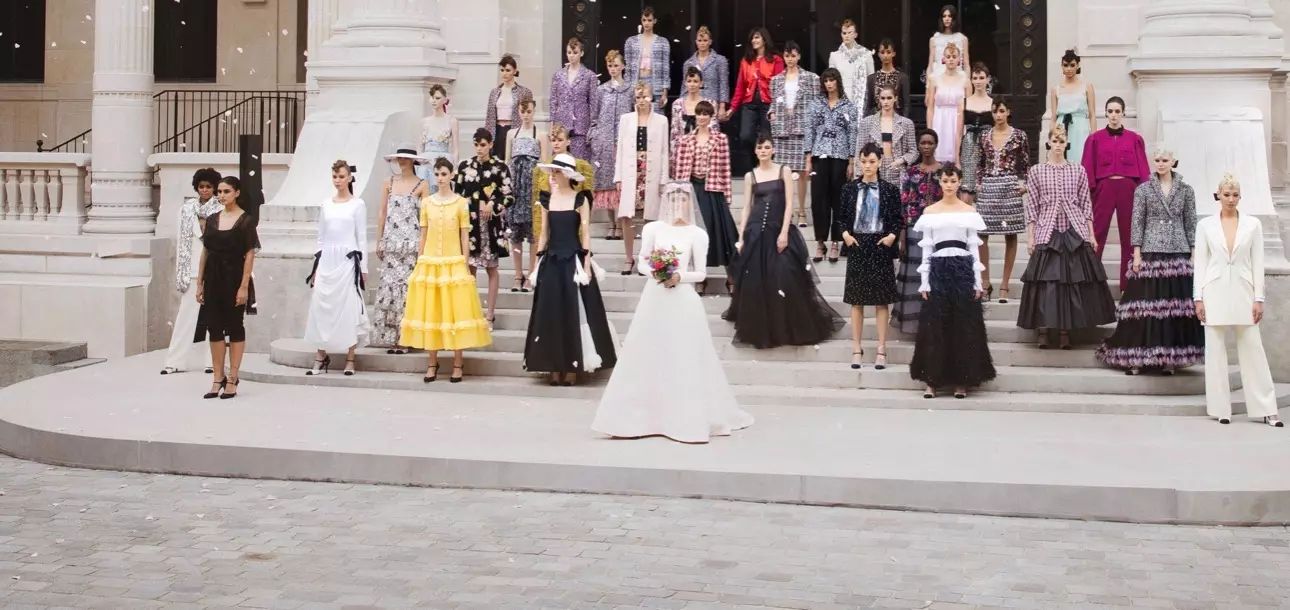Xitlər və buraxılışlar: Paris Haute Couture Moda Həftəsi Payız 2021