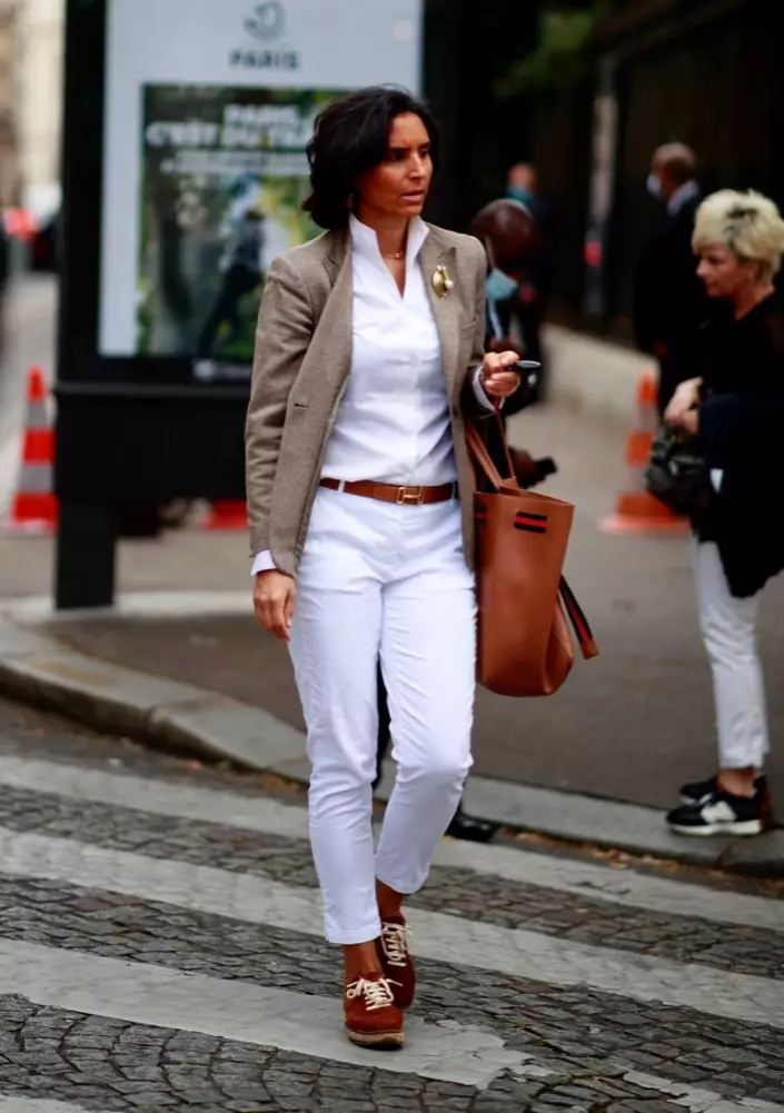 Paris Haute Couture Fashion Week outono 2021 Street Style 525_22