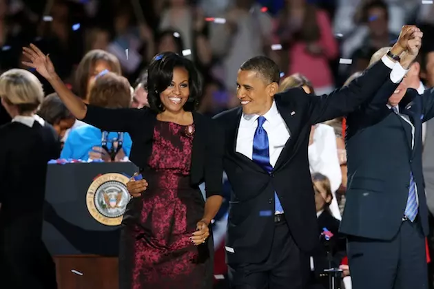 Бірінші ханымдар тарихындағы ең жақсы бірінші ханым ғана президент Обама қайта сайланған түні шкафын сатып алады.