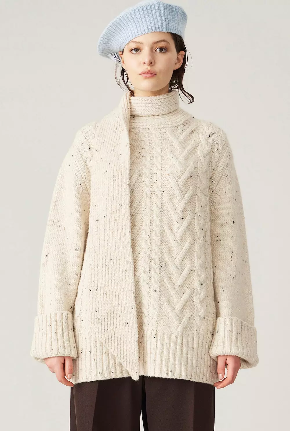 Kabeliu megzti megztiniai, kurie toli gražu nėra įprasti 67_17