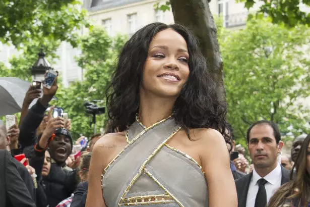 Rihanna May Start Clothing Line